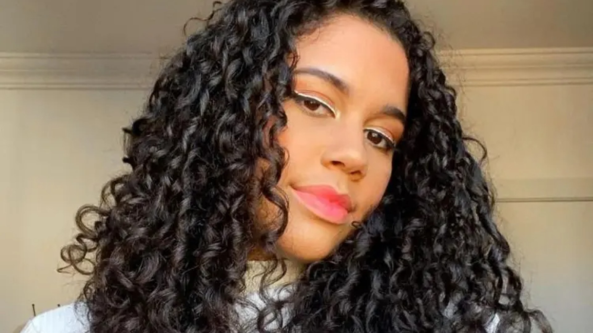 Morre famosa influenciadora digital aos 21 anos Morre famosa influenciadora digital aos 21 anos