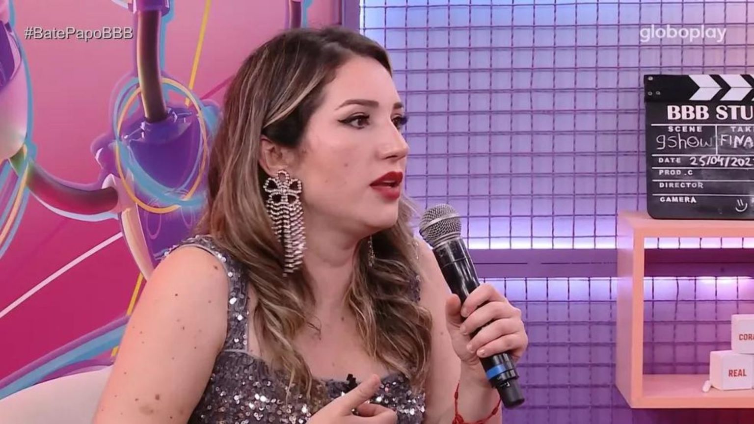 ‘BBB 23’: Campeã da edição, Amanda esclarece relação com Cara de Sapato ‘BBB 23’: Campeã da edição, Amanda esclarece relação com Cara de Sapato